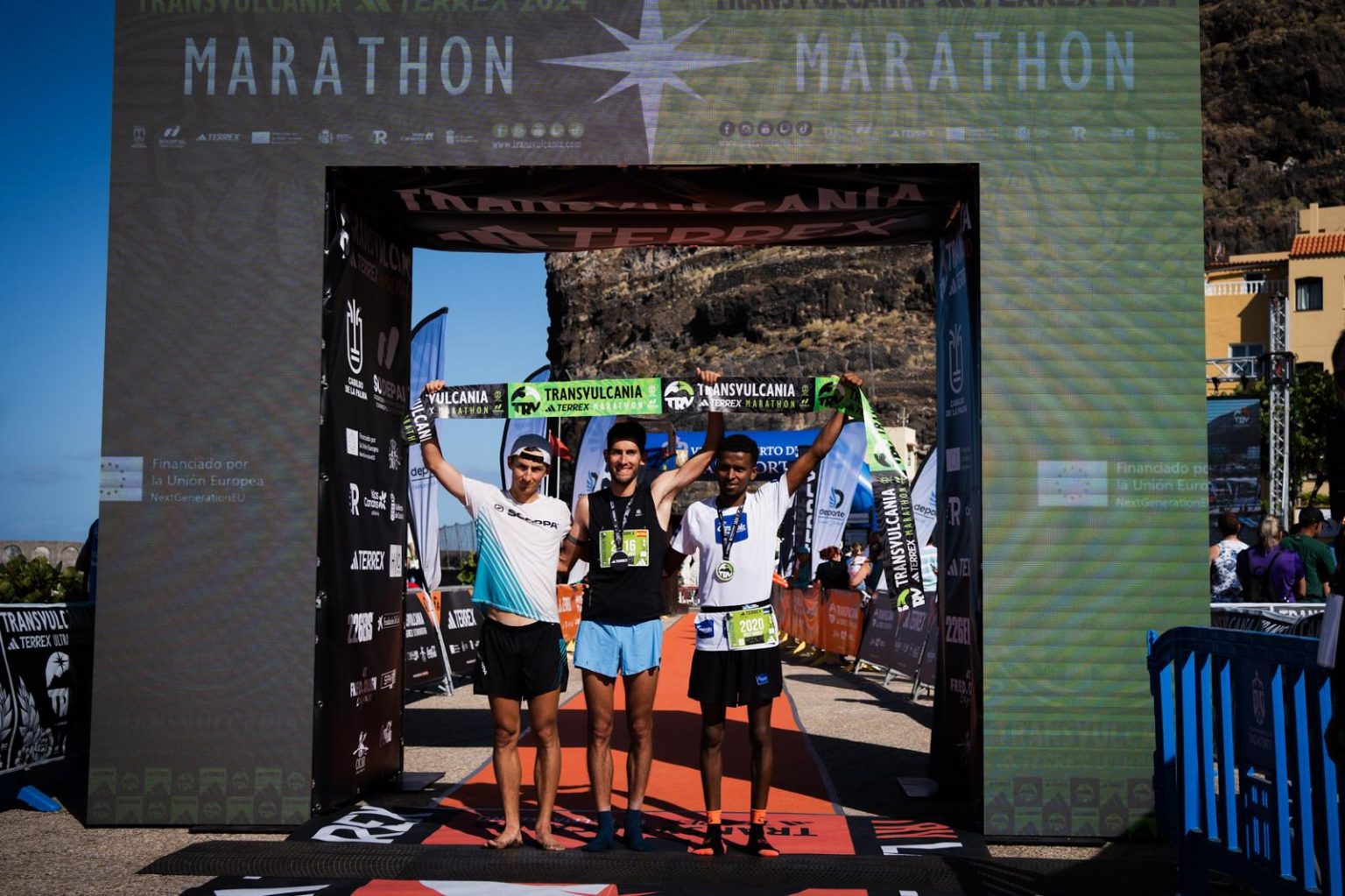 The Marathon of the Transvulcania Adidas Terrex is dominated by Fran ...